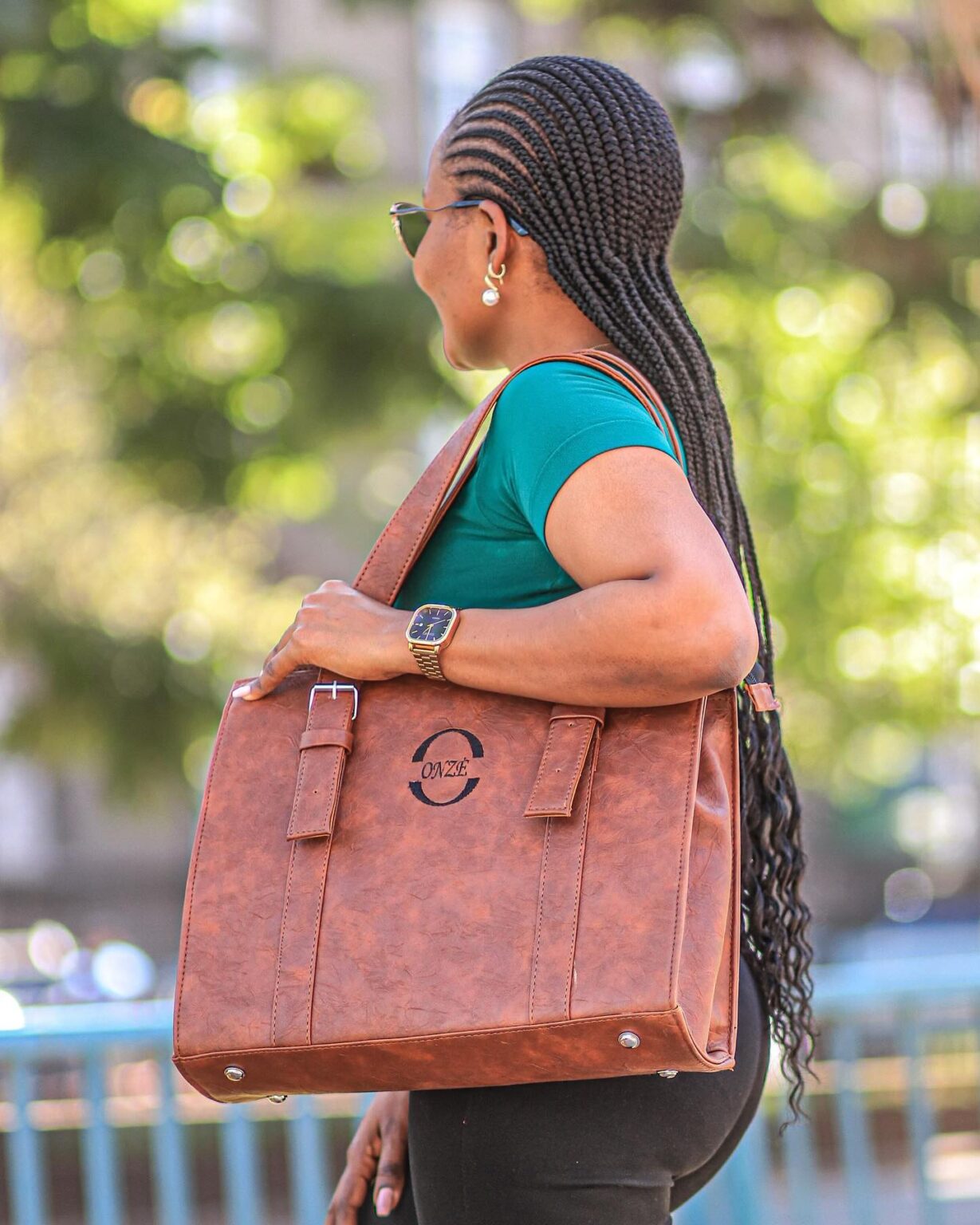Stylish & Trendy Bags in Kenya | Onze Trends